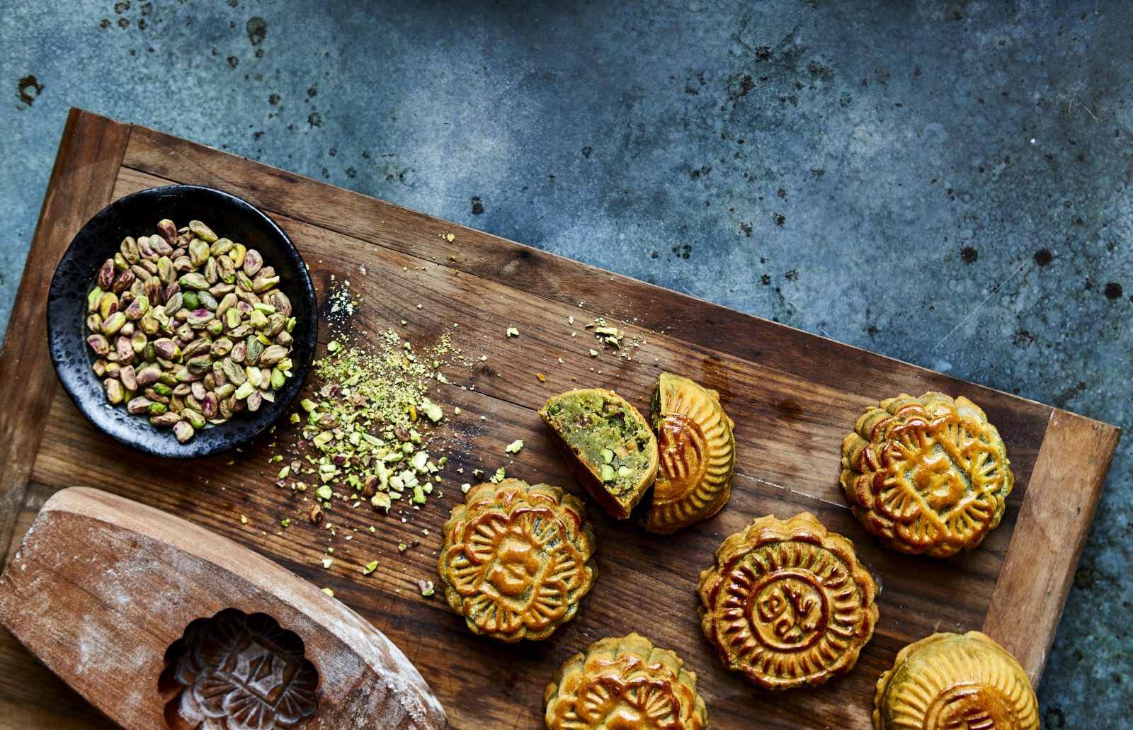 To The Moon And Back, Get Your Hands On These Mooncakes