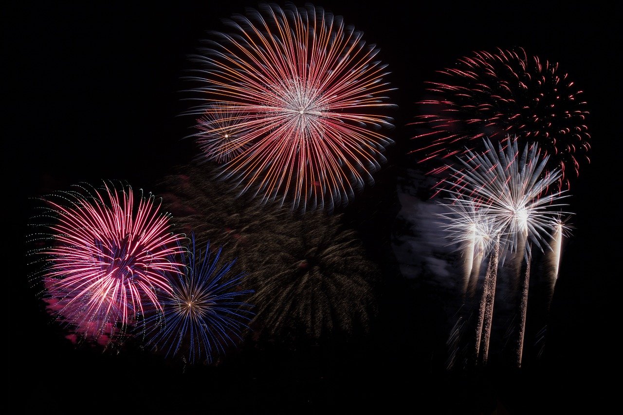 Can This Be The World Record For The Longest And Largest Fireworks?
