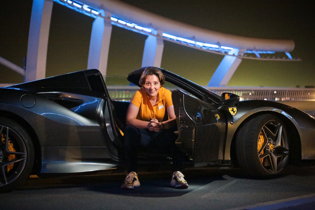 Meet Mehrnoosh Nemat, the first Iranian female car reviewer in the world