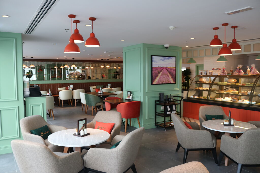 Your favourite French café La Brioche is back with a new look